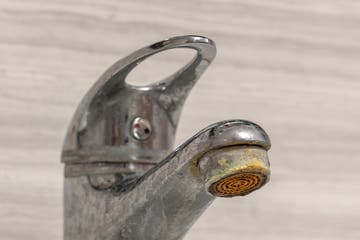 Cleaning Chrome Fixtures: How to Get Rust Off of Chrome | SERVPRO